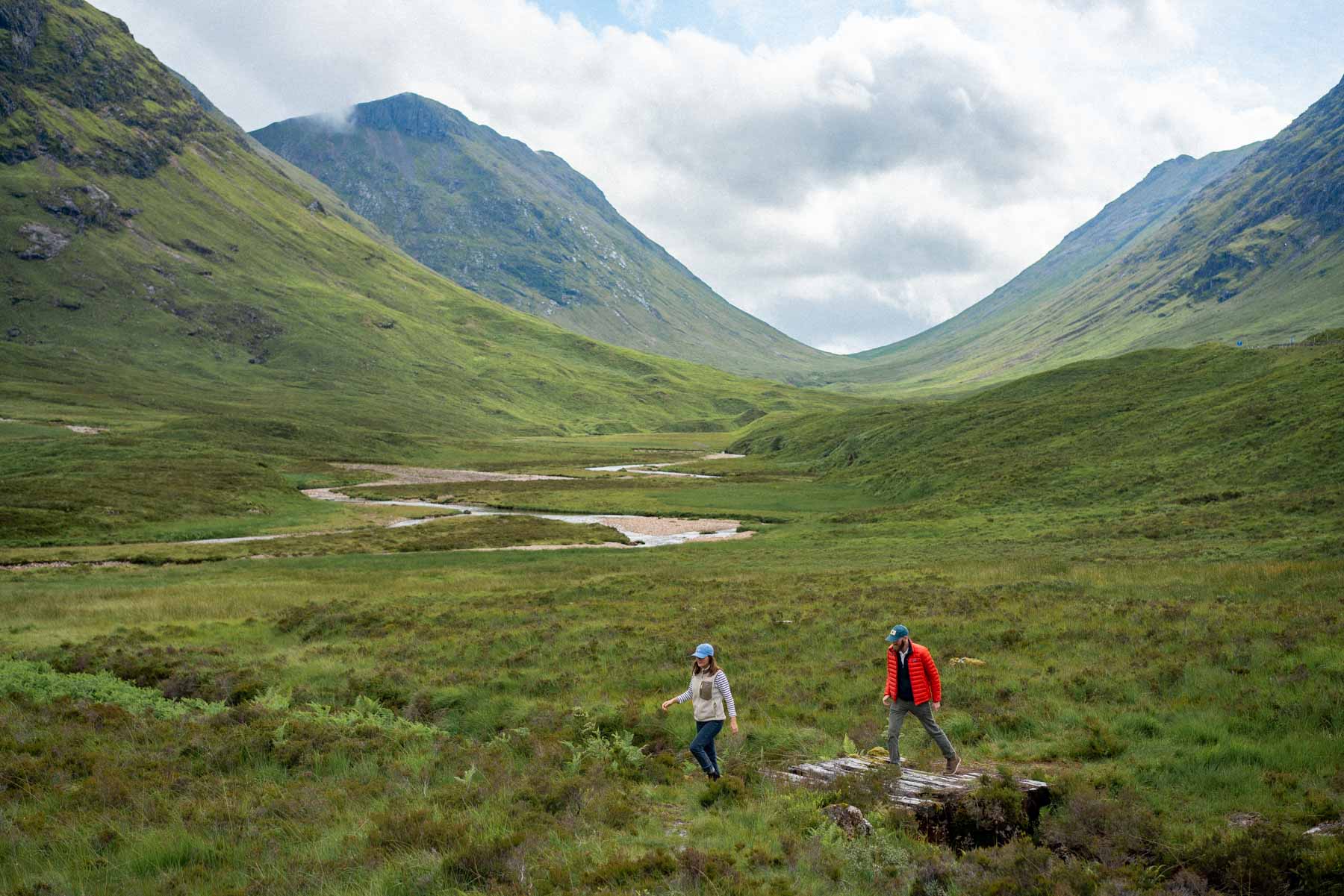 A Helpful Guide to Visiting Scotland (+ Very Fun Things to Do)