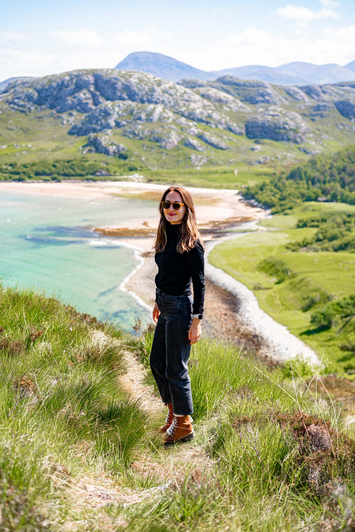 5 (EASY) SCOTLAND Outfit Ideas + Helpful Scotland Packing List