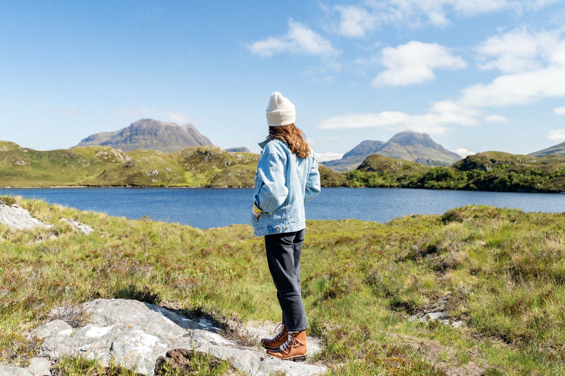 5 (EASY) SCOTLAND Outfit Ideas + Helpful Scotland Packing List